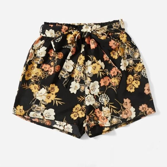 SHEIN | Shorts | Nwtsheinfloralprintbeltedshorts | Poshmark